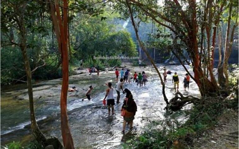 Tempat Wisata Di Sanggau Yang Wajib Dikunjungi - Trend Wisata